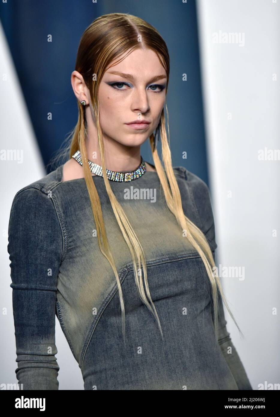 Beverly Hills, United States. 28th Mar, 2022. Hunter Schafer arrives ...