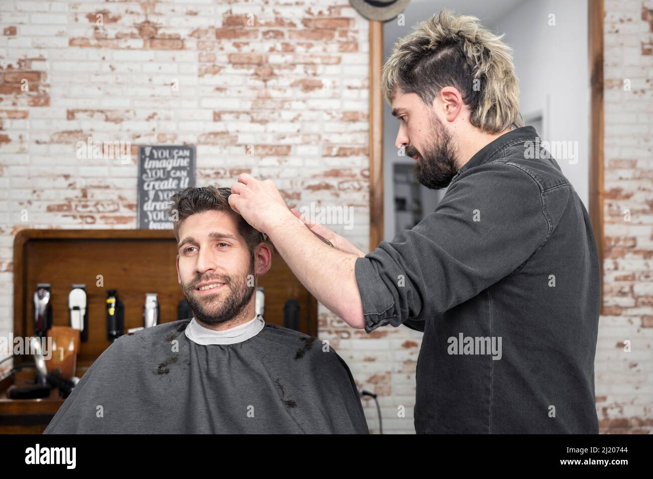 Hairstyling process hi-res stock photography and images - Alamy