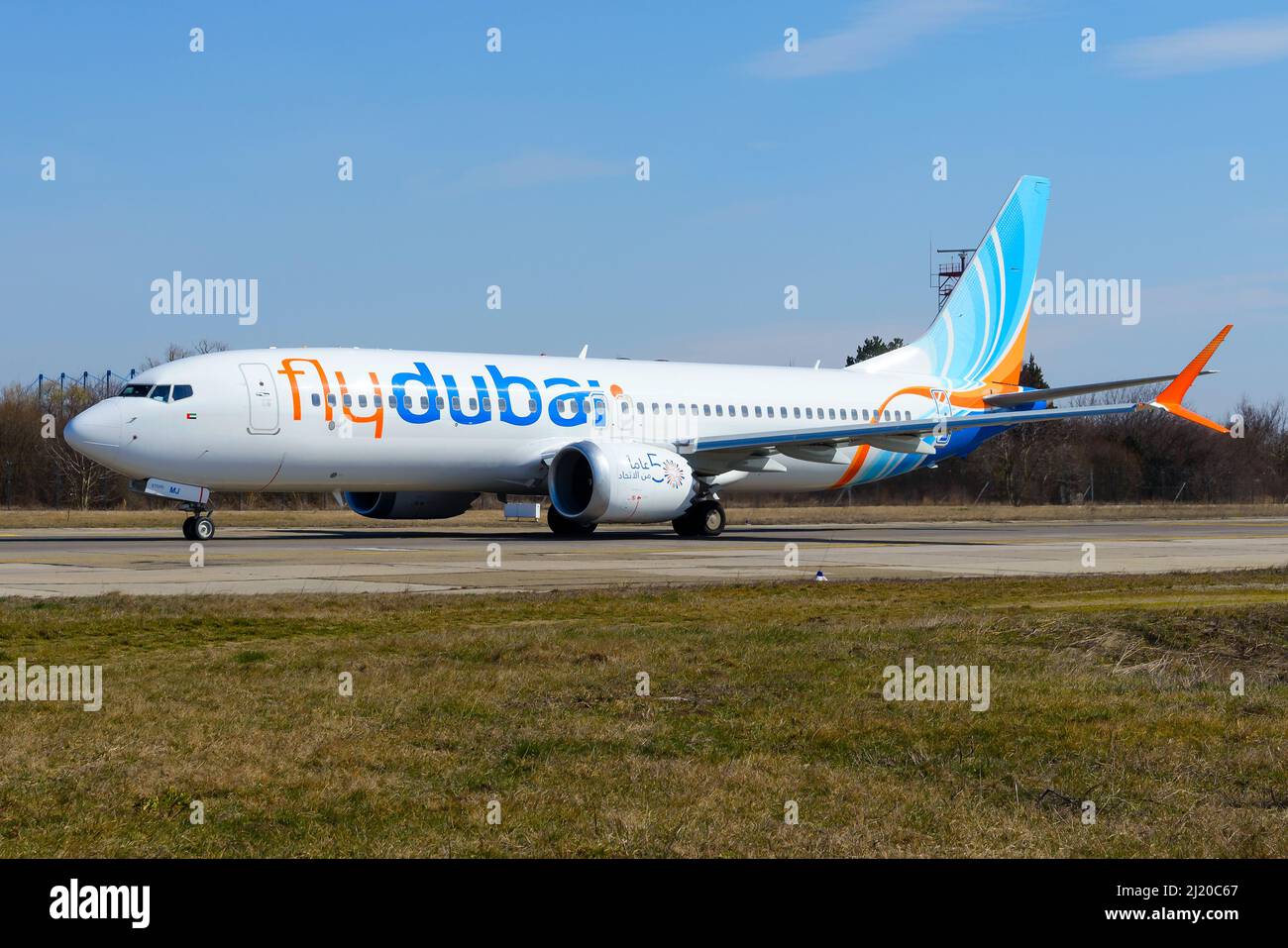 Flydubai boeing hi-res stock photography and images - Alamy
