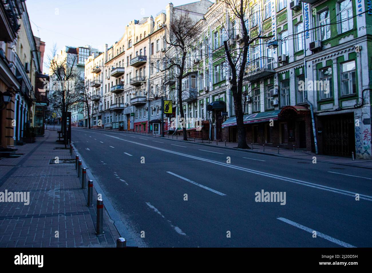 Daily life in kyiv hi-res stock photography and images - Alamy