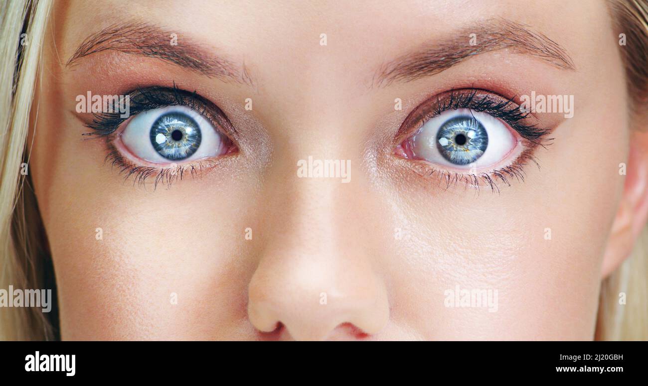 Closeup surprised face young hi-res stock photography and images - Alamy