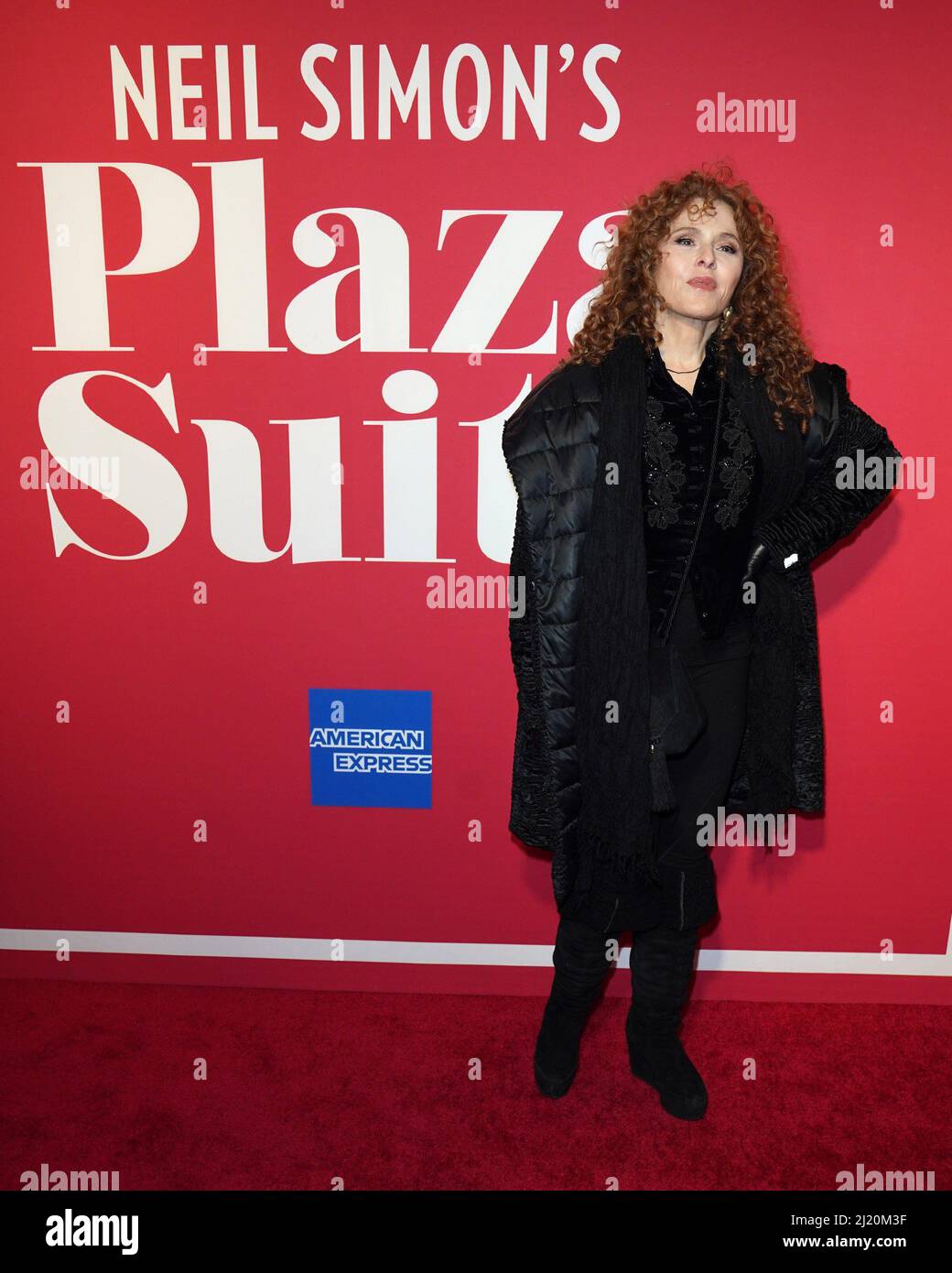 Bernadette peters 2022 hi-res stock photography and images - Alamy
