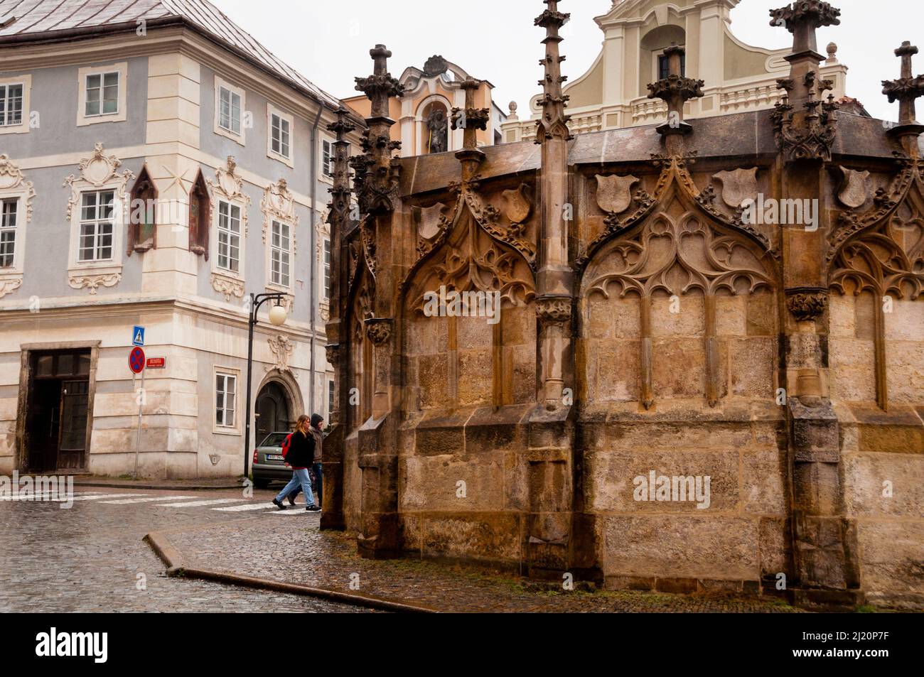 Twelve sided stone hi-res stock photography and images - Alamy