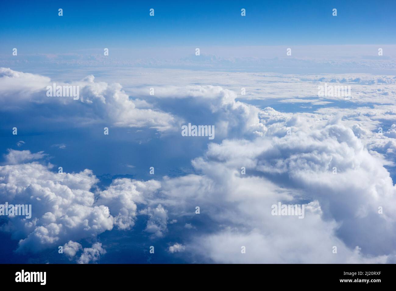 Stratus and Cumulus clouds Stock Photo - Alamy
