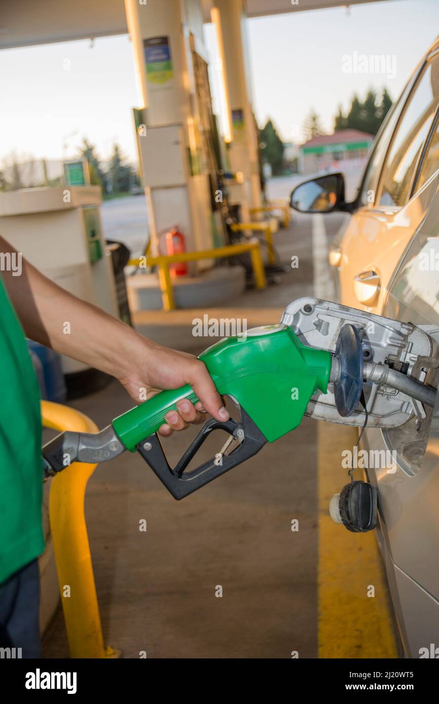 Fueling engine hi-res stock photography and images - Alamy