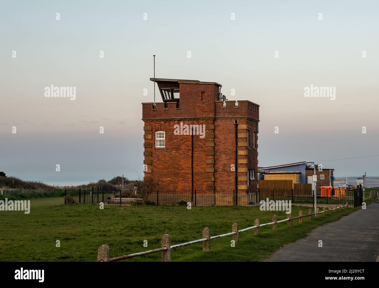 The old lifeguard lookout tower on Hunstanton clifftop, North Norfolk ...