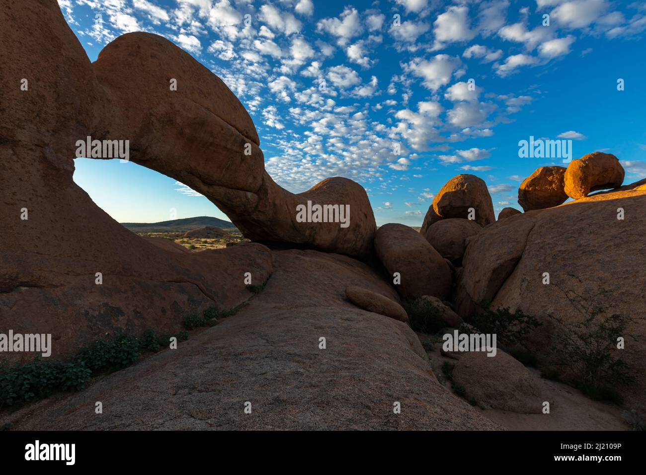 Rock arch at Spitzkoppe Namibia Stock Photo - Alamy