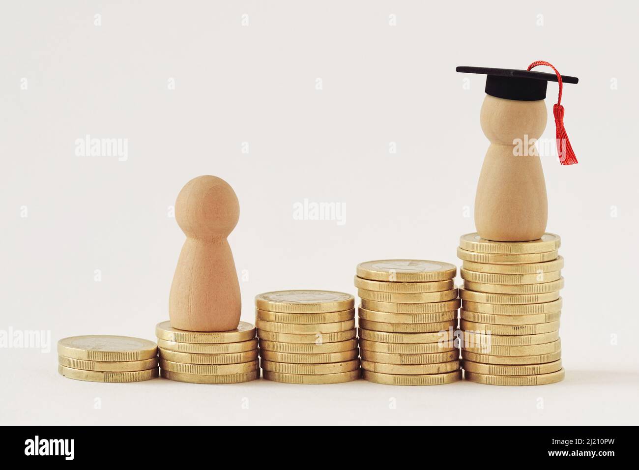 Graduation hat hi-res stock photography and images - Alamy