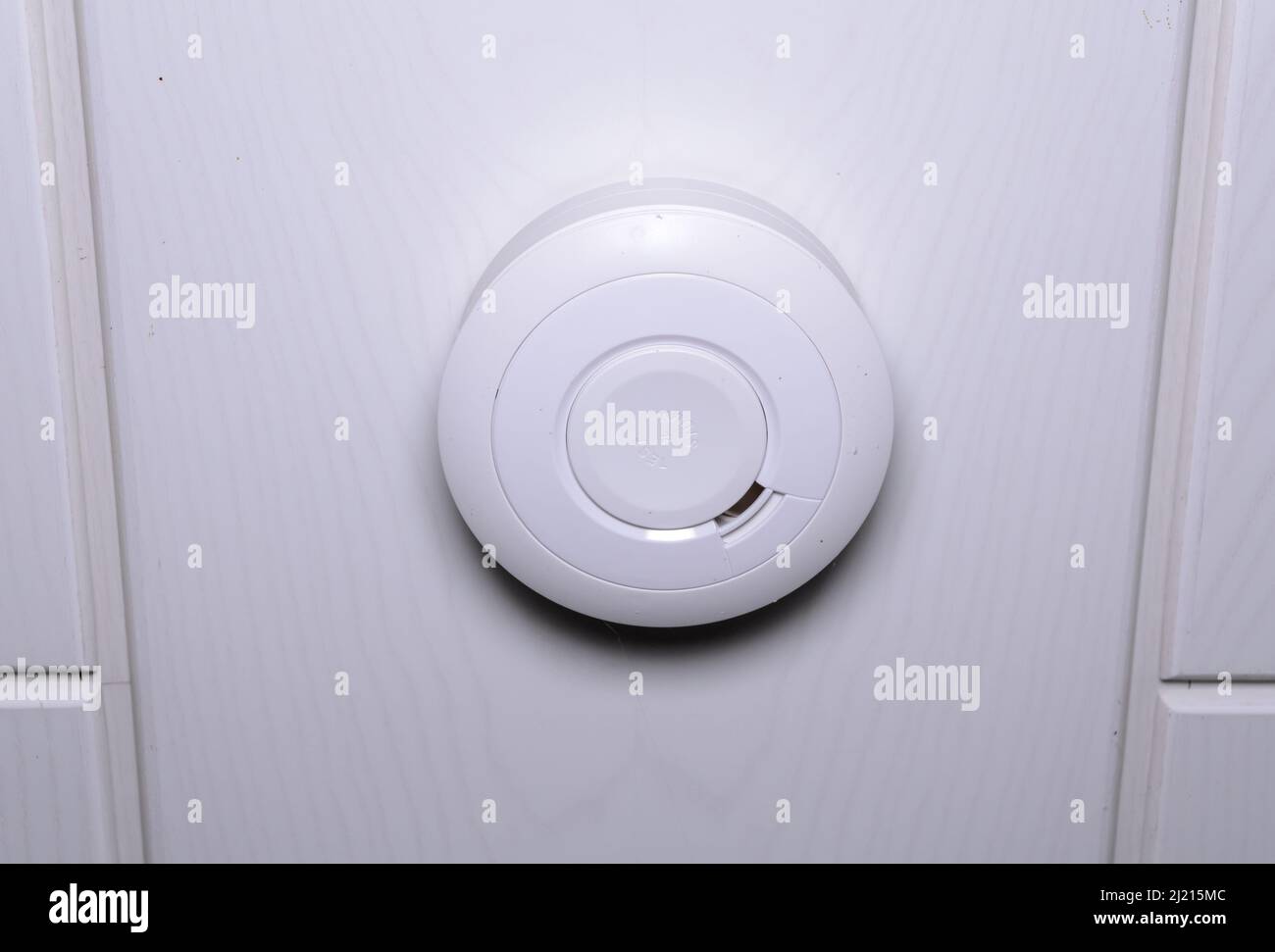 Fire alarm smoke alarm fire detection hi-res stock photography and ...