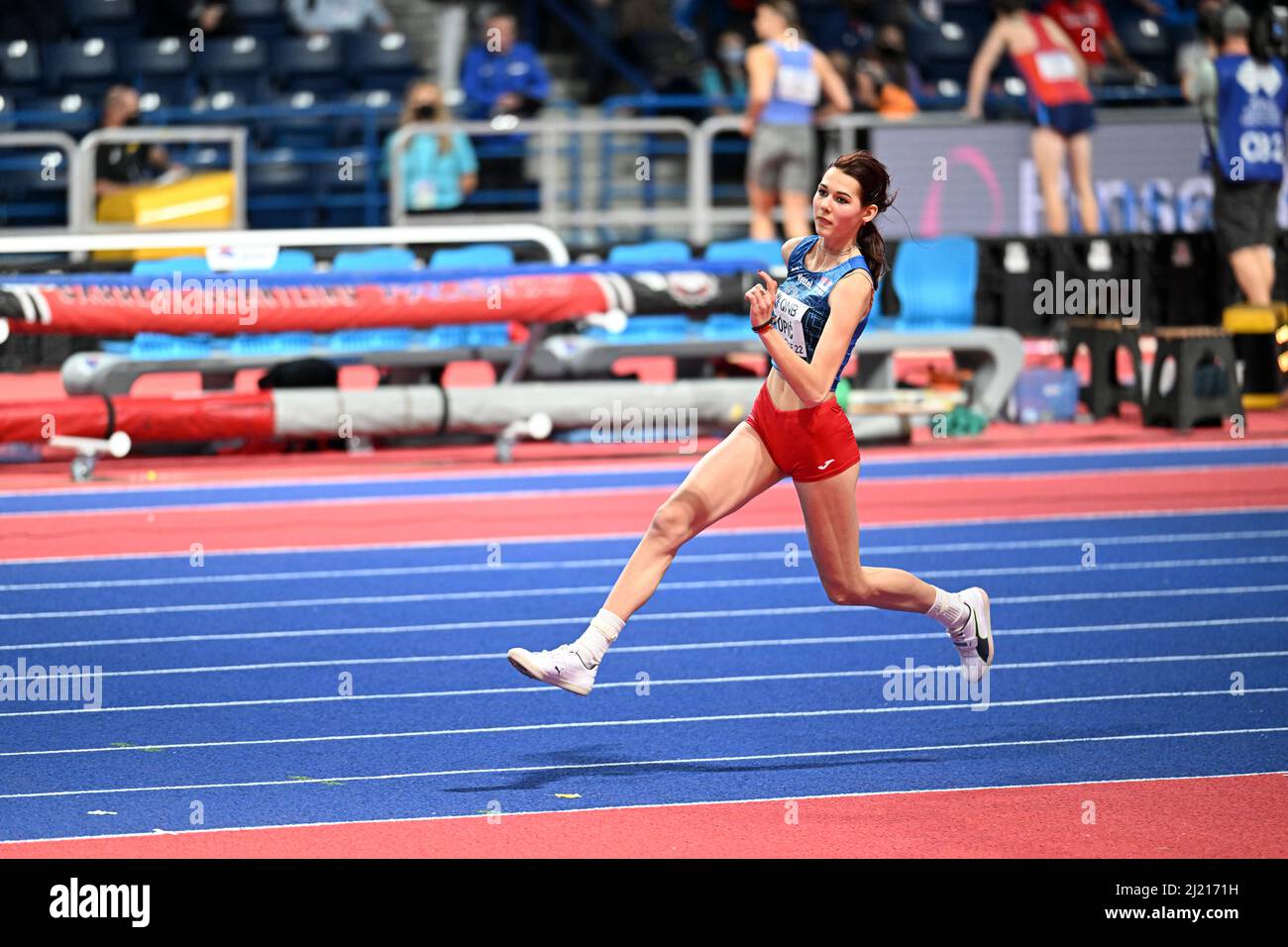 Angelina Topic participating in the 2022 Belgrade Indoor World ...