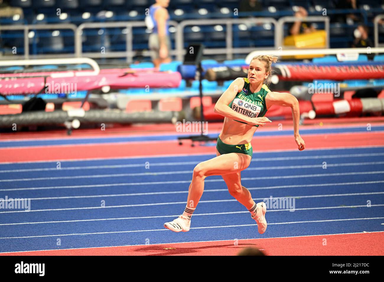 Eleanor patterson high jump winner hi-res stock photography and images ...