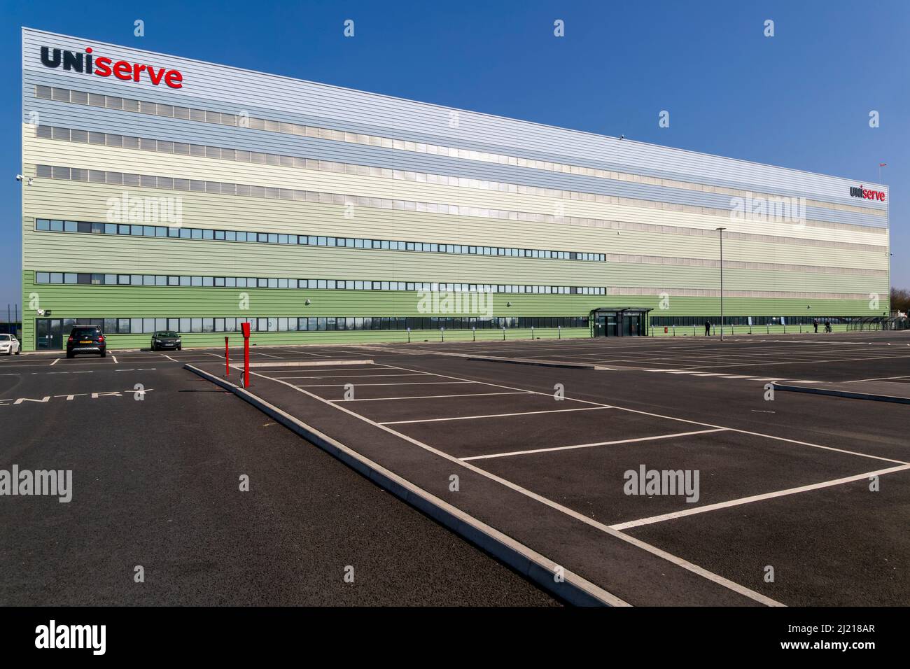 Freight distribution centre hi-res stock photography and images - Alamy