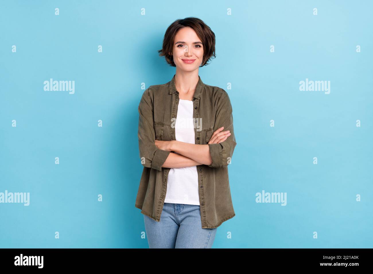 Photo Of Boss Millennial Short Hairstyle Lady Crossed Arms Wear Trend