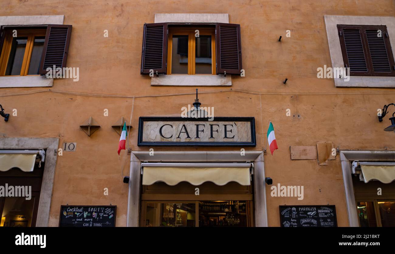 Caffe roma hi-res stock photography and images - Alamy