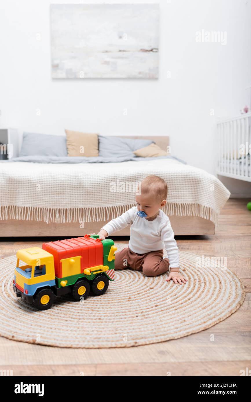 Pacifier floor hi-res stock photography and images - Alamy
