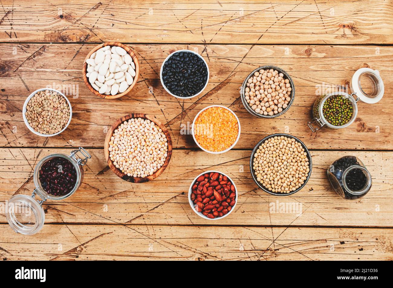 Edamame beans bean sprouts hi-res stock photography and images - Alamy