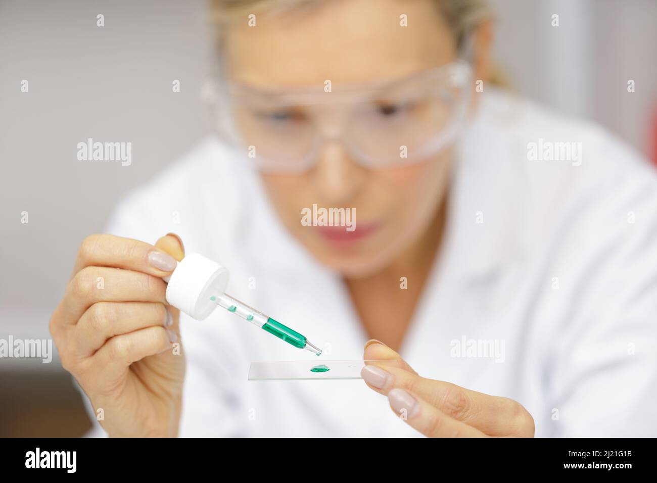Cosmetic lab coat hi-res stock photography and images - Alamy
