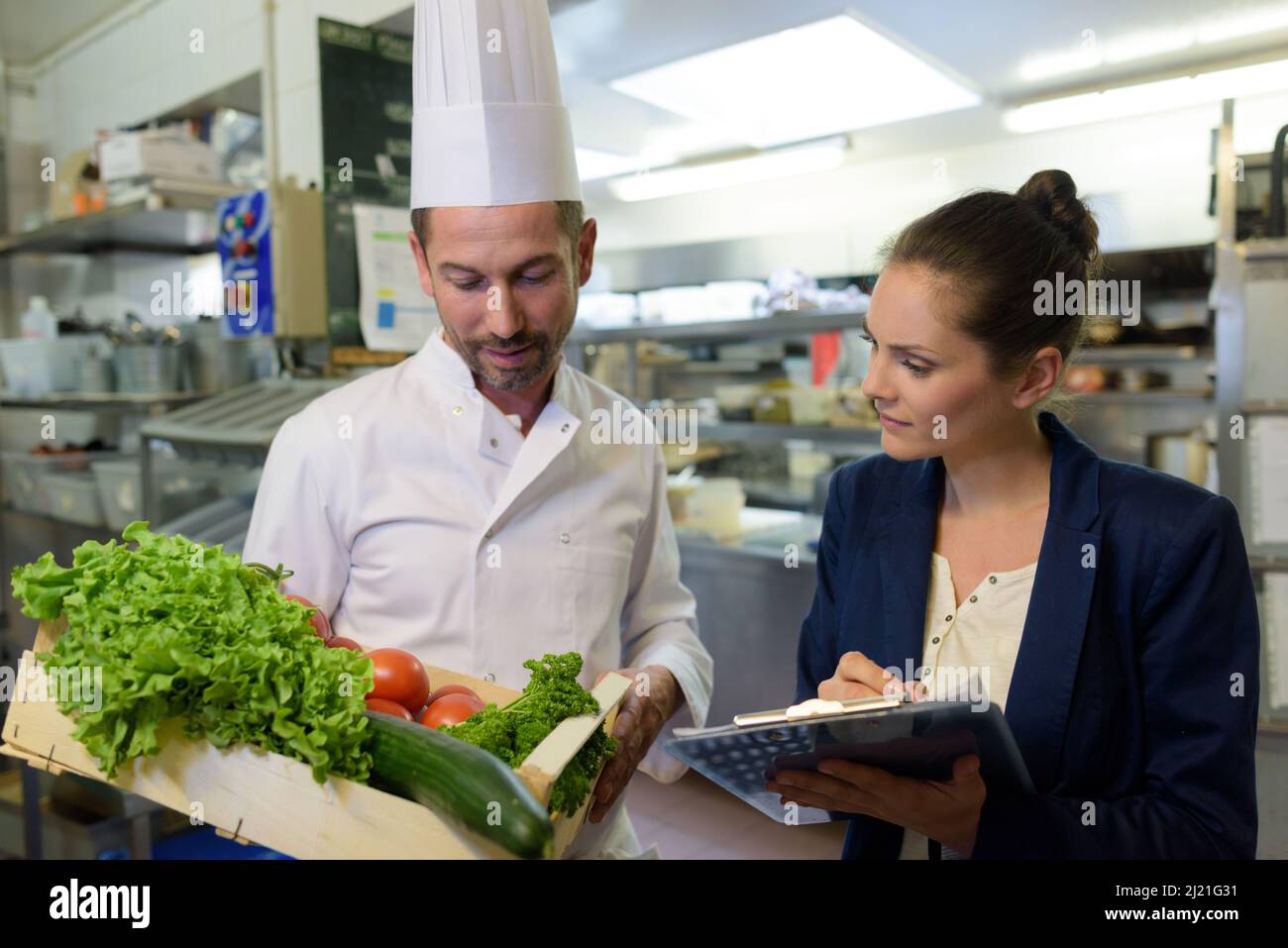 Female supervisor restaurant hi-res stock photography and images - Alamy