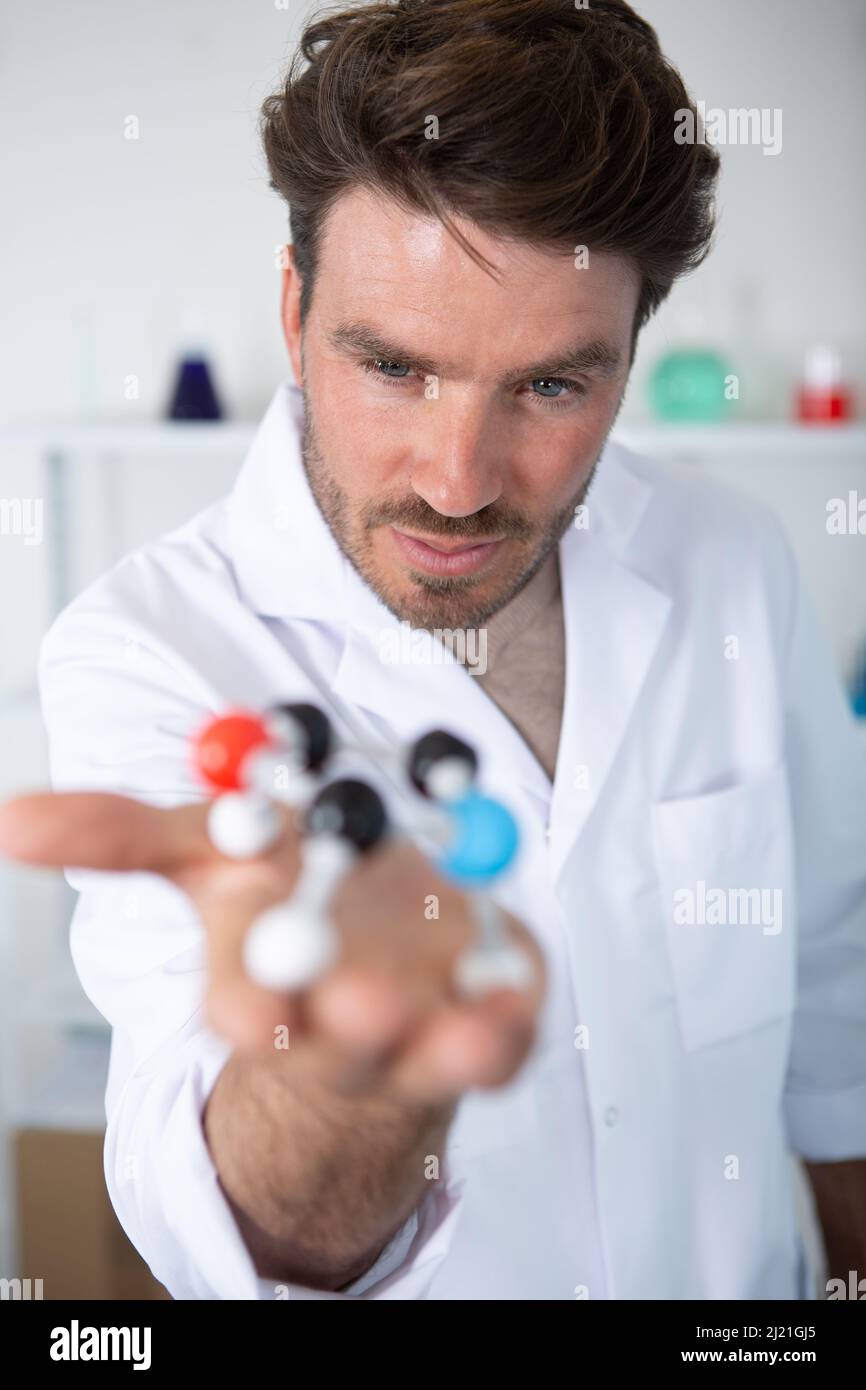 Focused scientist hi-res stock photography and images - Alamy