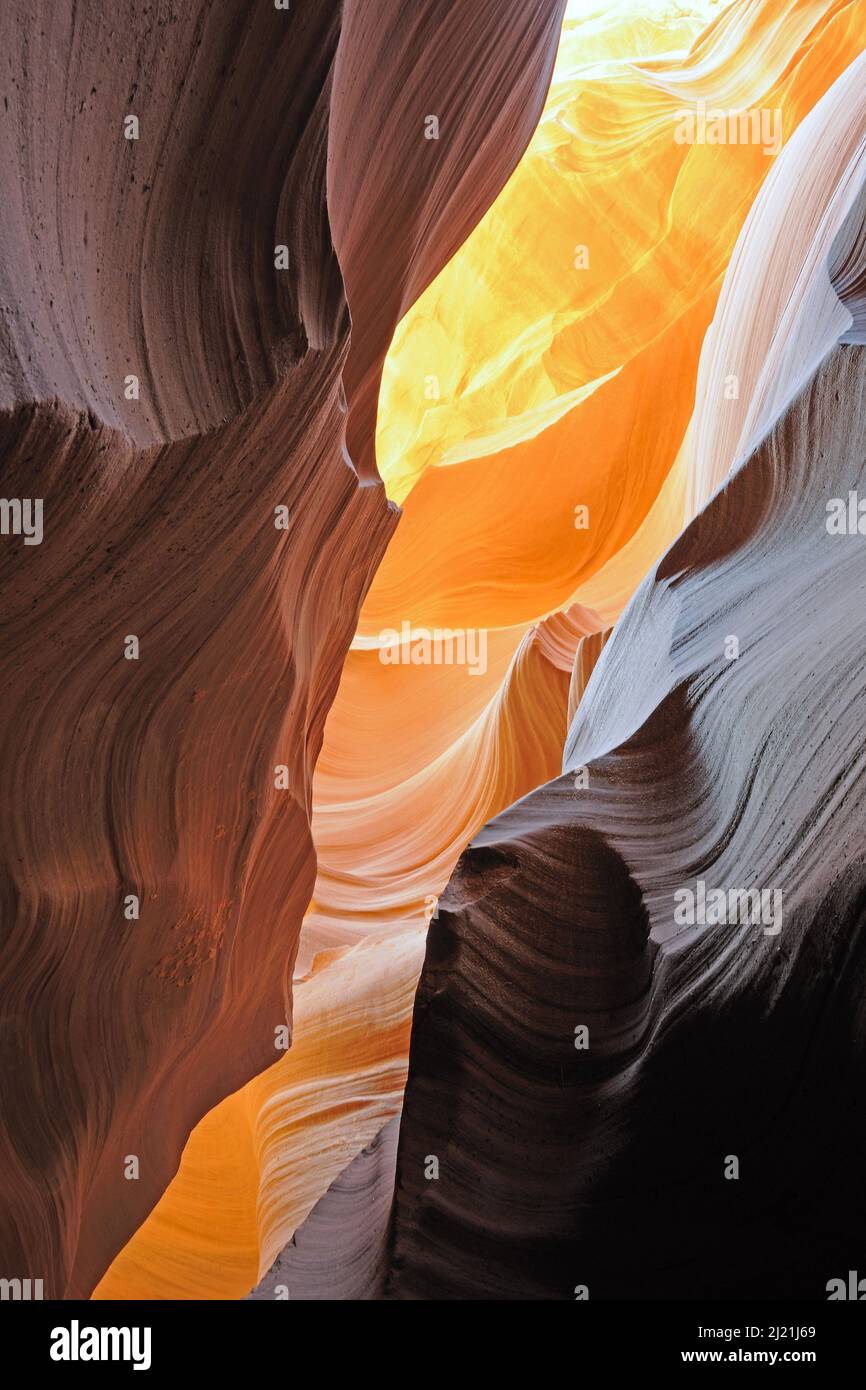 Antelope Canyon, rock formations, colors and structures of the slot ...