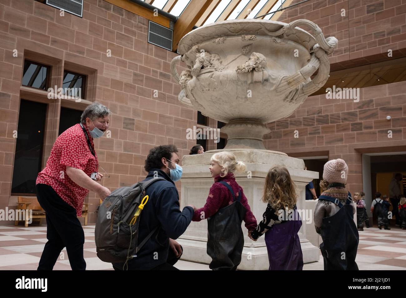 Glasgow, Scotland, 29 March 2022. School children tour on the opening ...