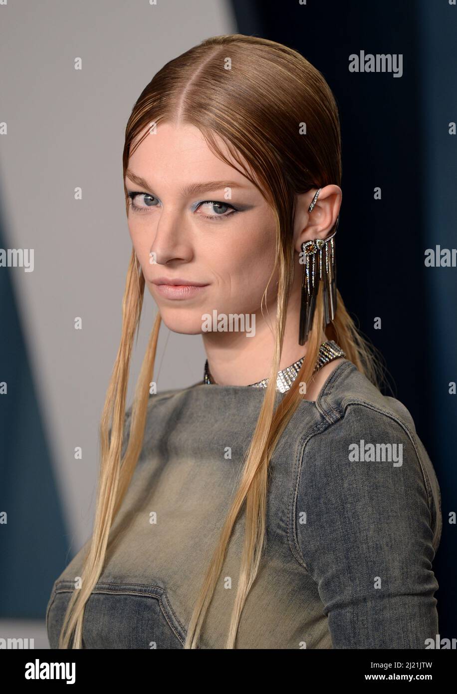 March 27th, 2022, Los Angeles, USA. Hunter Schafer attending the Vanity ...