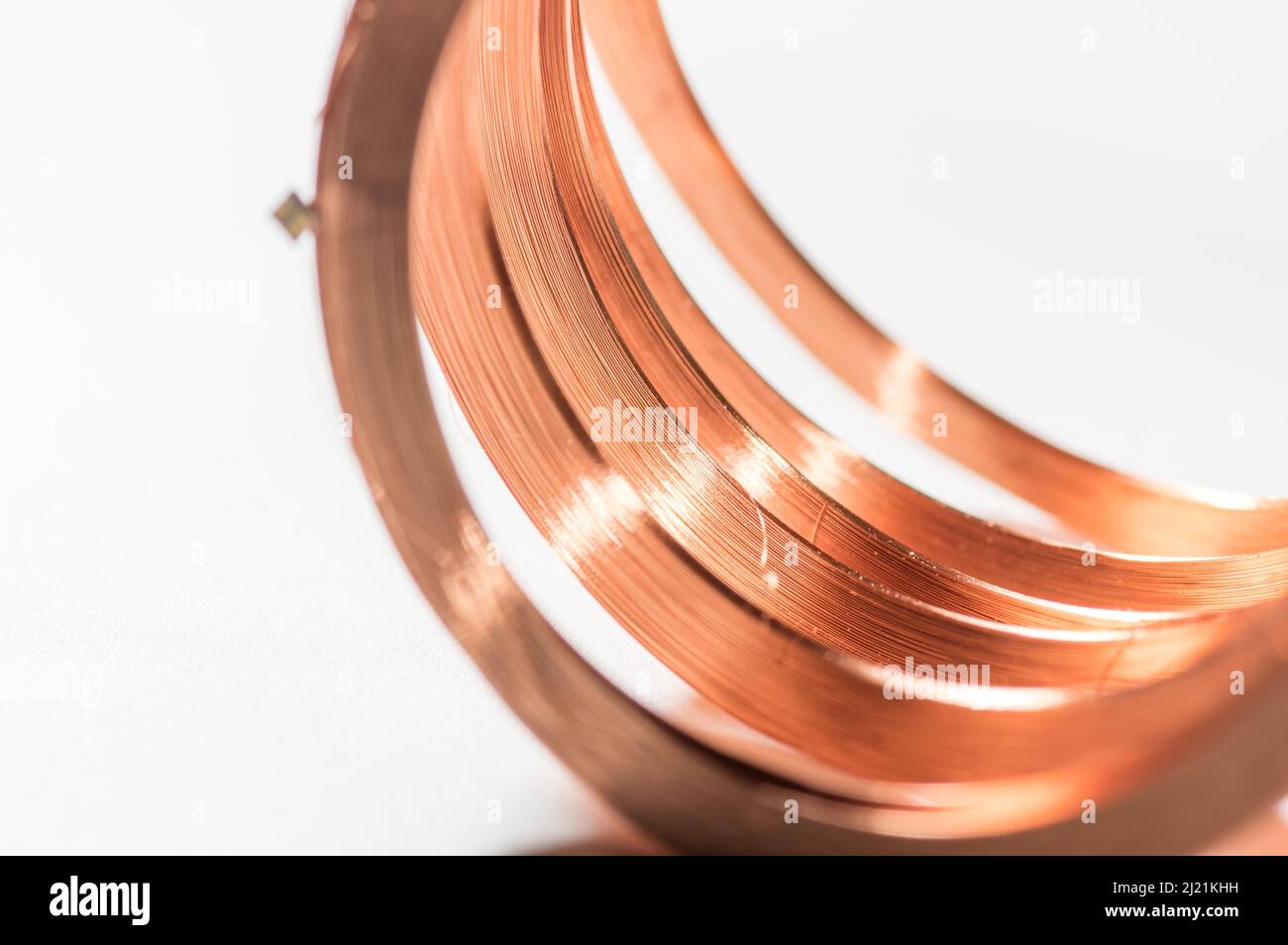 Different chip types with contact chip, RFID chip and other ID ...