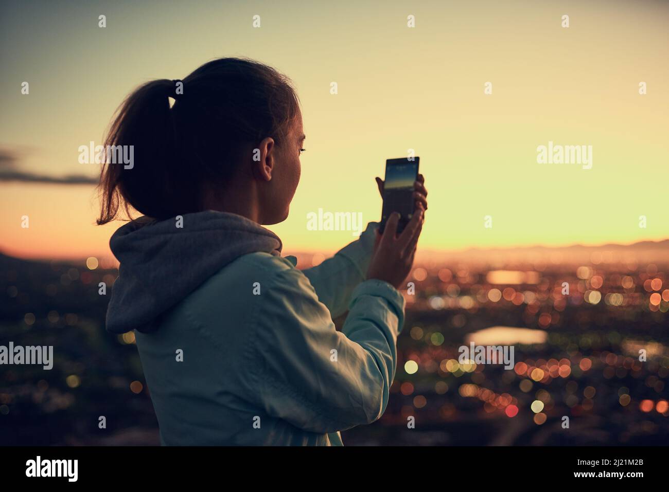 Mobile lookout hi-res stock photography and images - Alamy