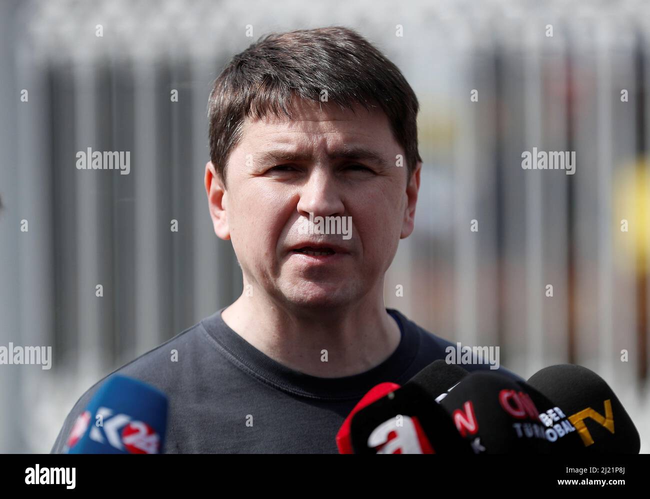 Mykhailo podolyak hi-res stock photography and images - Alamy