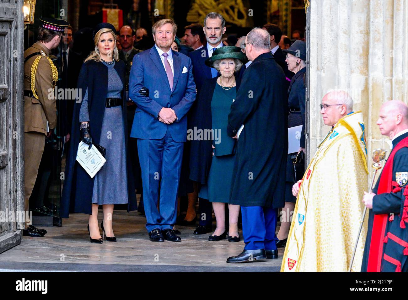 London, UK, 29th March, 2022. King Willem-Alexander, Queen Maxima and Princess Beatrix of the ...