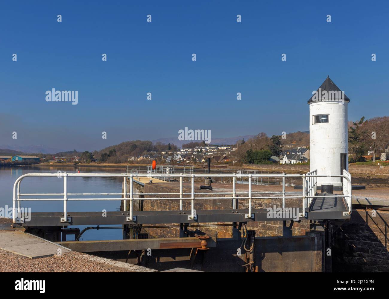 FORT WILLIAM SCOTLAND LIGHTHOUSE AND LOCK GATE ON THE CALEDONIAN CANAL ...