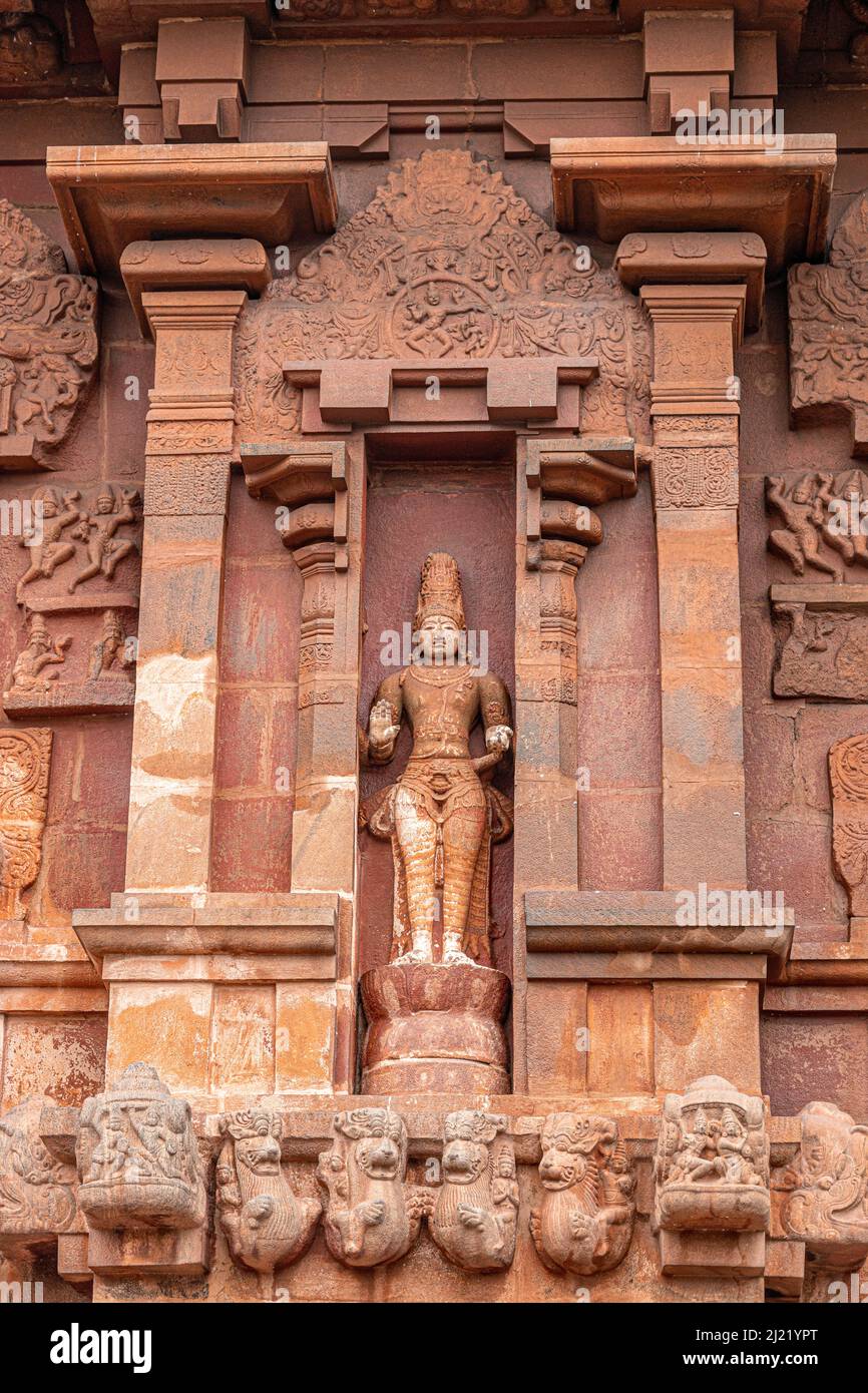 A vertical statue of a God in the Thanjavur Periya Kovil in Tamil Nadu ...