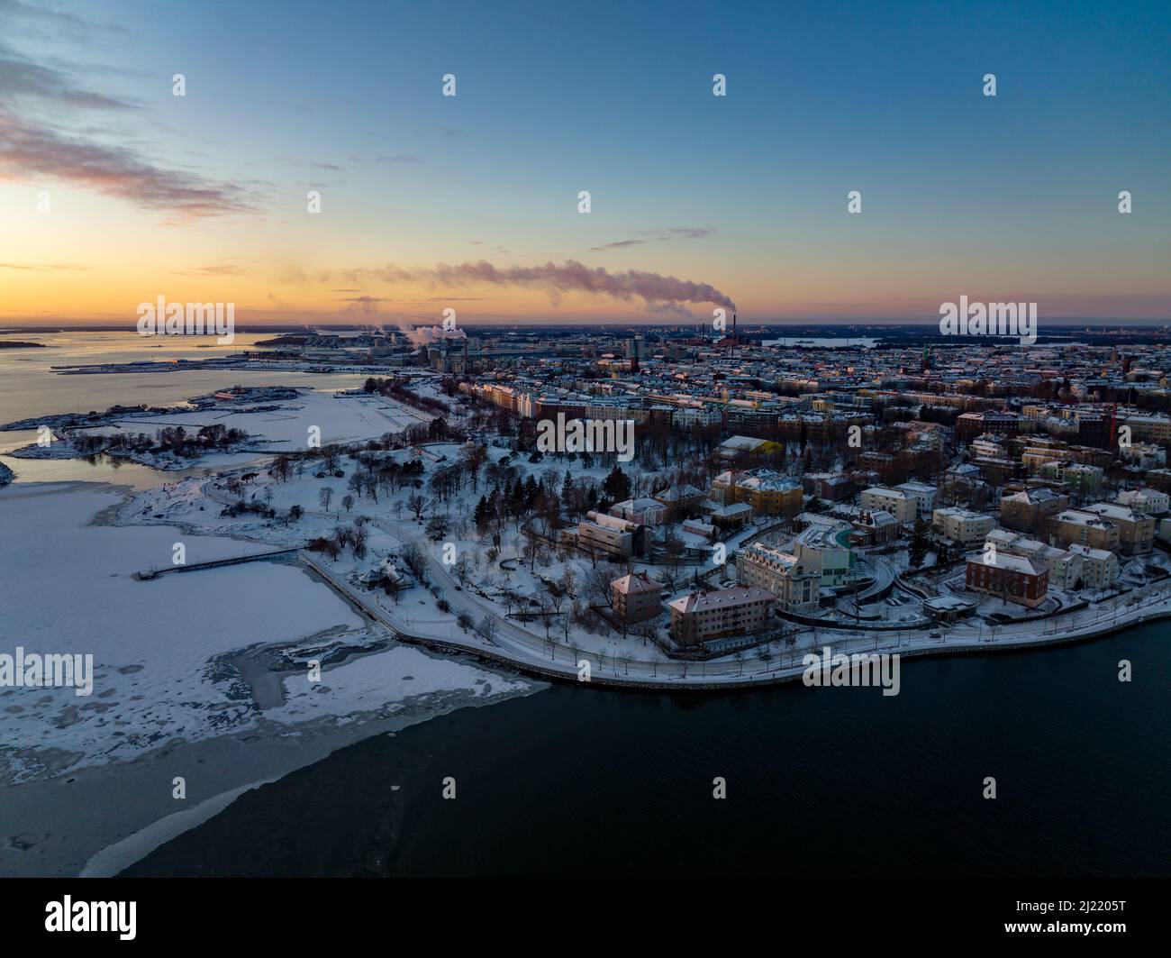 Aerial view of the Kaivopuisto park, winter sunset in Helsinki, Finland ...