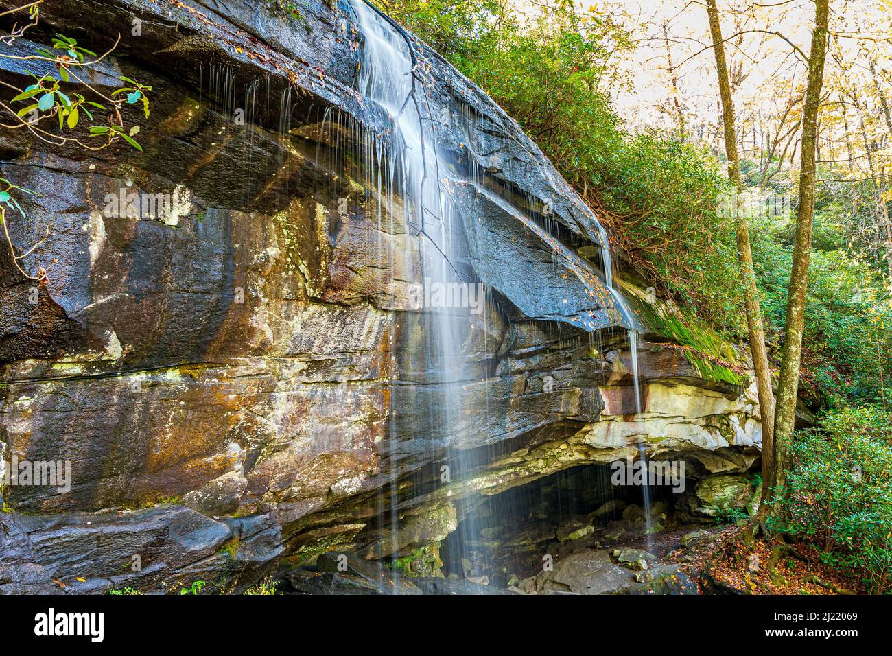 North carolina asheville waterfalls hi-res stock photography and images ...