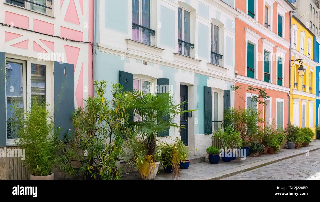 Paris, colorful houses rue Cremieux, typical street Stock Photo - Alamy
