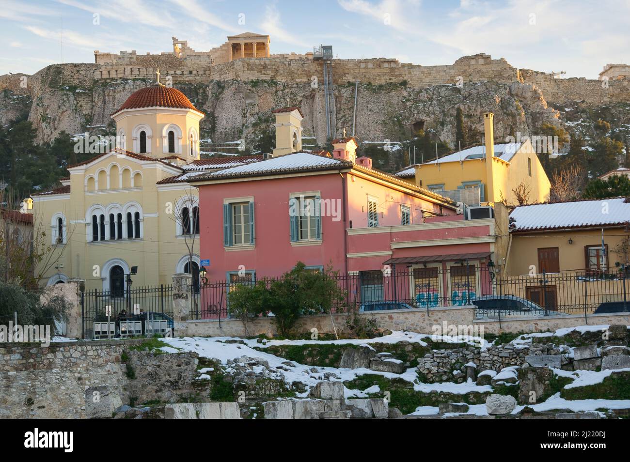 Monastiraki: The monastery and the cursed mosque, under the Acropolis ...