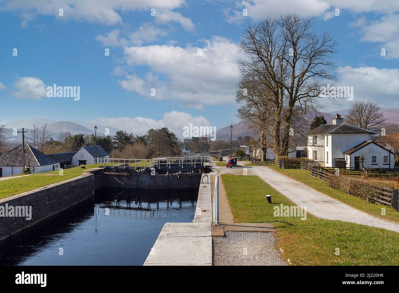 NEPTUNE'S STAIRCASE BANAVIE FORT WILLIAM SCOTLAND EIGHT STAIRCASE LOCKS ...
