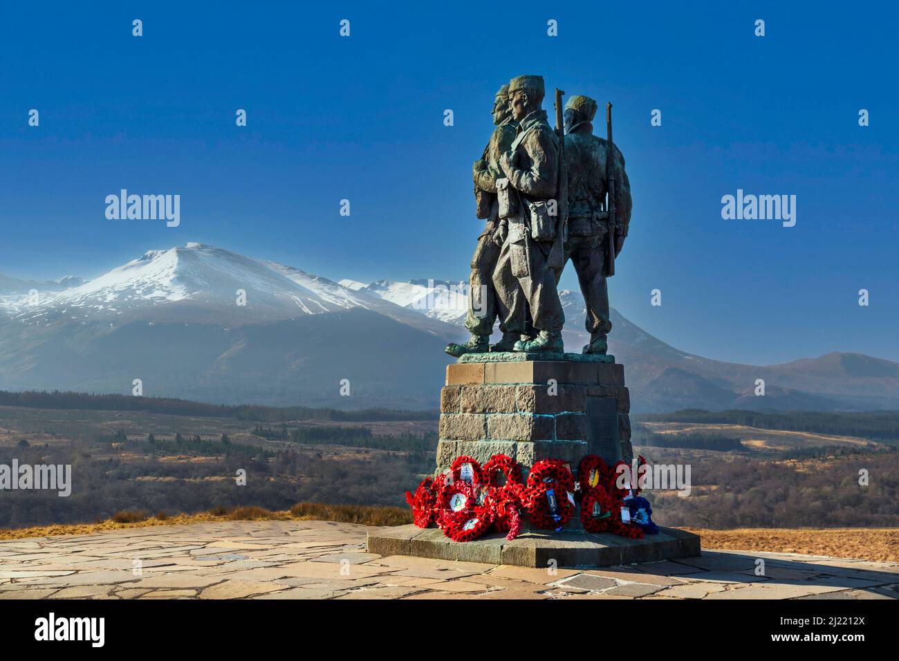 SPEAN BRIDGE FORT WILLIAM SCOTLAND COMMANDO MEMORIAL VIEW ACROSS THE ...