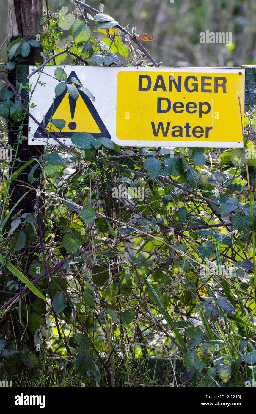 A Danger Deep Water Sign in the countrysi Stock Photo - Alamy