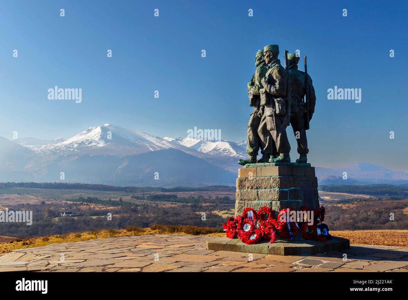 SPEAN BRIDGE FORT WILLIAM SCOTLAND THE COMMANDO MEMORIAL WITH RED POPPY ...