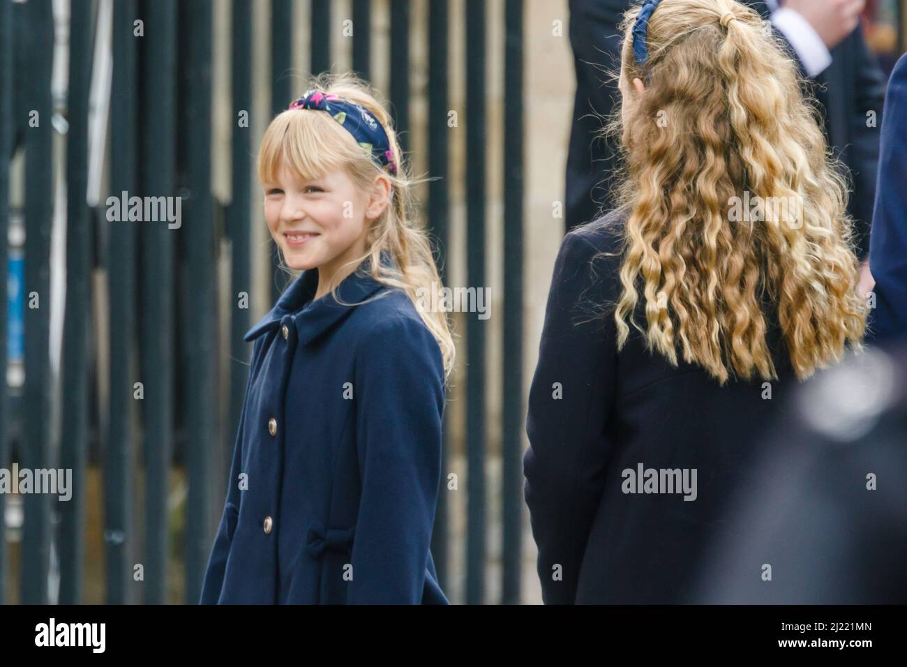 Savannah and isla phillips 2022 hi-res stock photography and images - Alamy