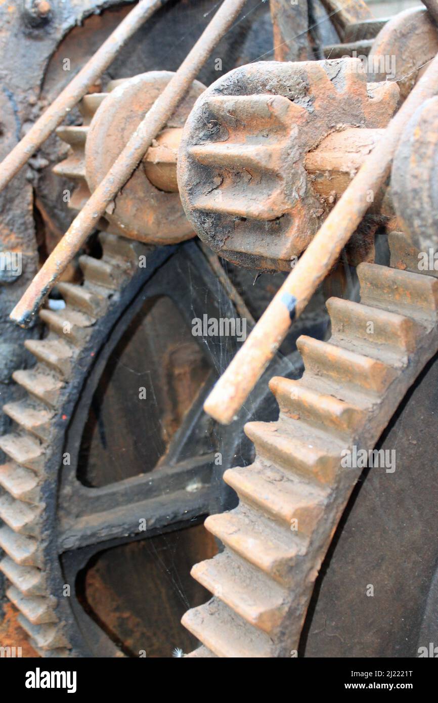 Old gearbox hi-res stock photography and images - Alamy