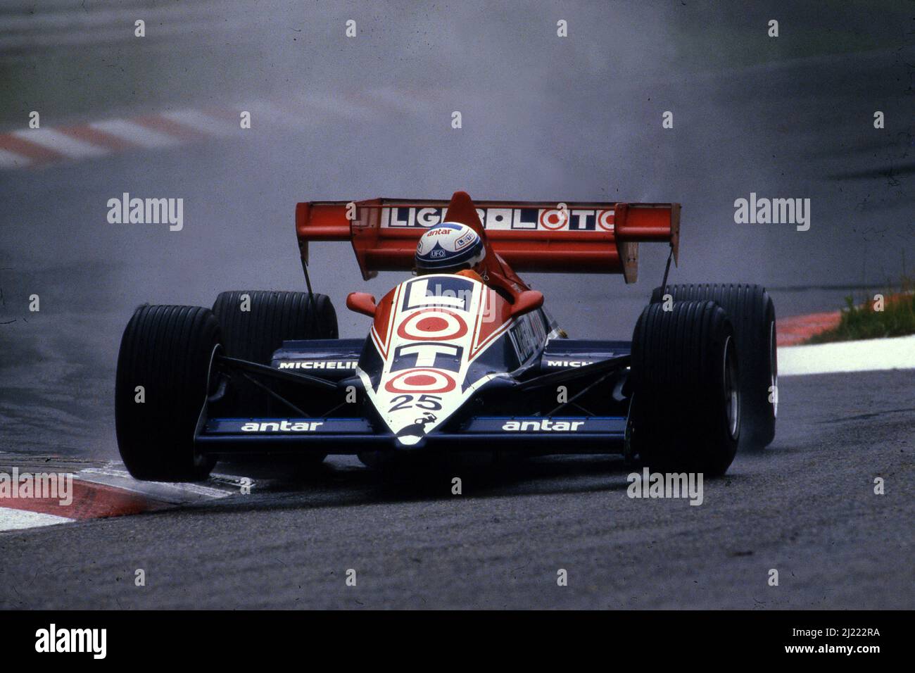 Francois Hesnault (FRA) Ligier JS23 Renault Stock Photo - Alamy
