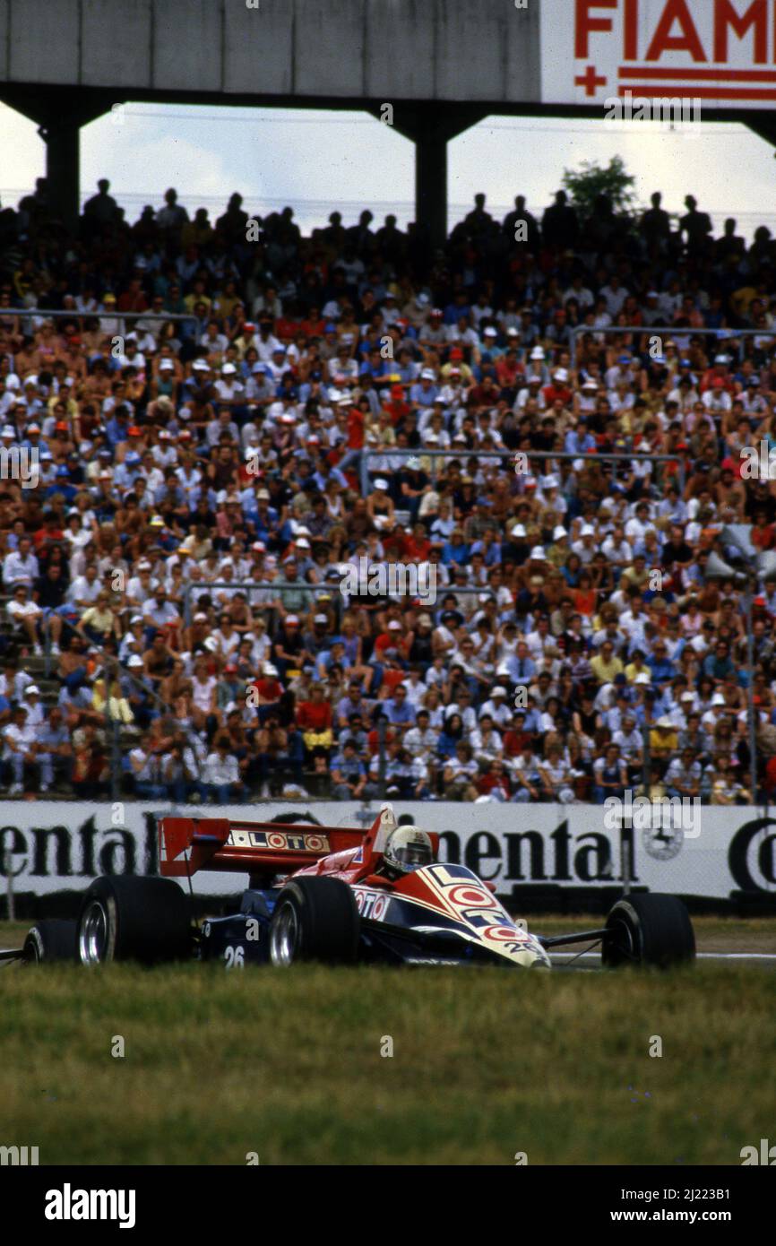 Andrea de Cesaris (ITA) Ligier JS23 Renault Stock Photo - Alamy