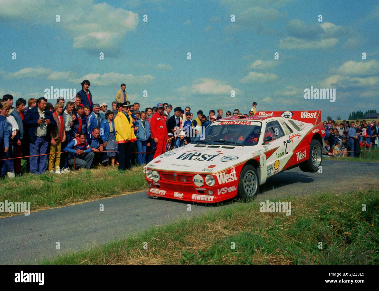 Lancia rally 037 capone hi-res stock photography and images - Alamy