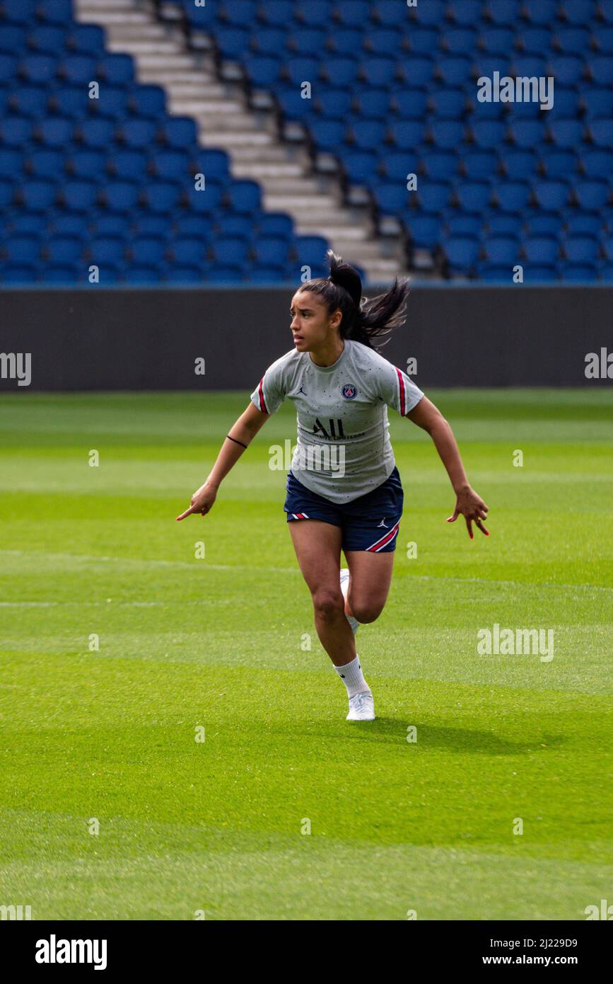 Sakina Karchaoui of Paris Saint Germain during the training of the ...