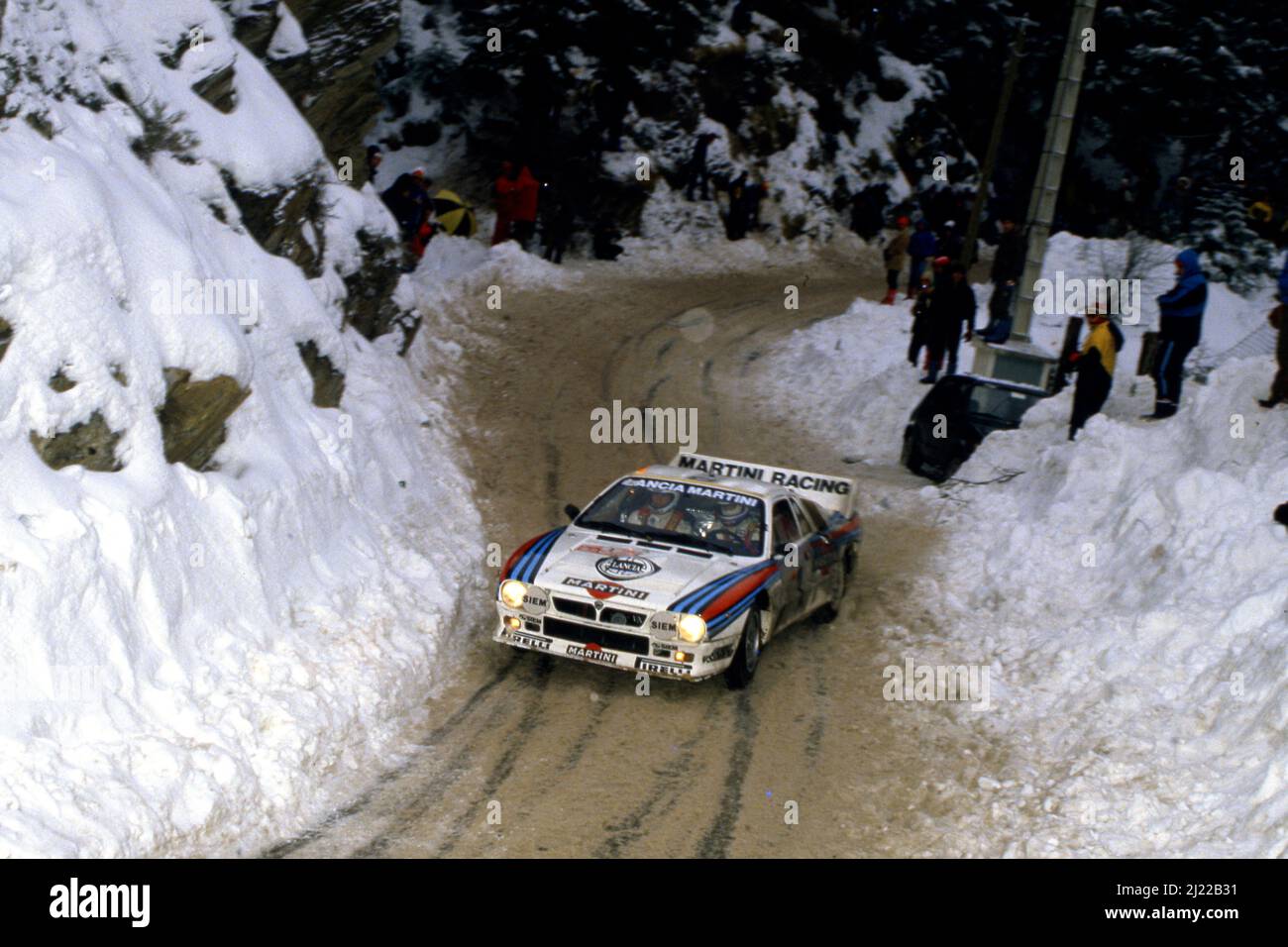 Markku Alen (FIN) Ilkka Kivimaki (FIN) Lancia Rally 037 GrB Martini ...