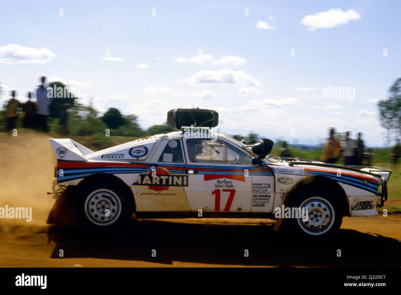 Vic Preston Jnr (EAK) John Lyall (EAK) Lancia Rally 037 GrB Martini ...
