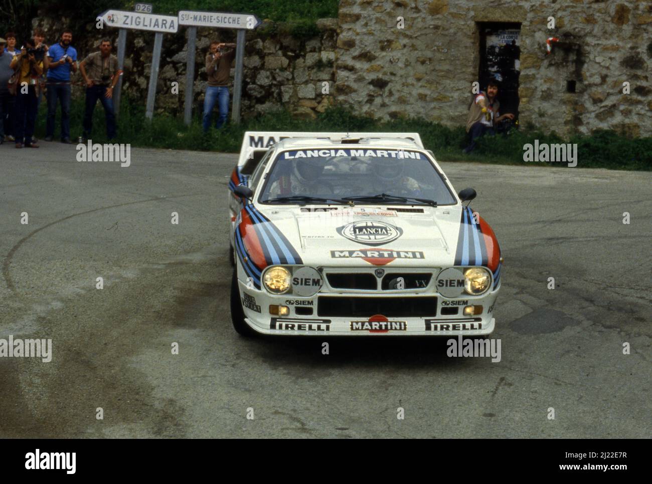 Markku Alen (FIN) Ilkka Kivimaki (FIN) Lancia Rally 037 GrB Martini ...
