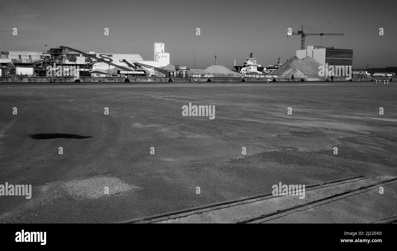 Dunkirk harbor Black and White Stock Photos & Images - Alamy